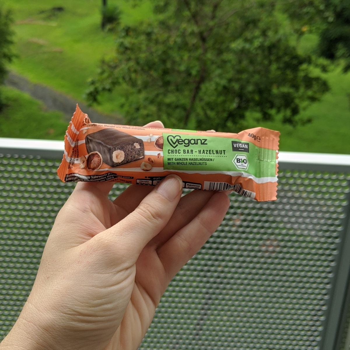 Organic Hazelnut Choc Bar from Veganz - Vegan Product Reviews & Ratings ...