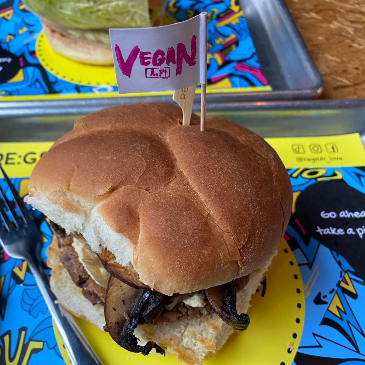 Regrub Burger Bar, Calgary – Top Rated Vegan Dishes & Reviews | abillion