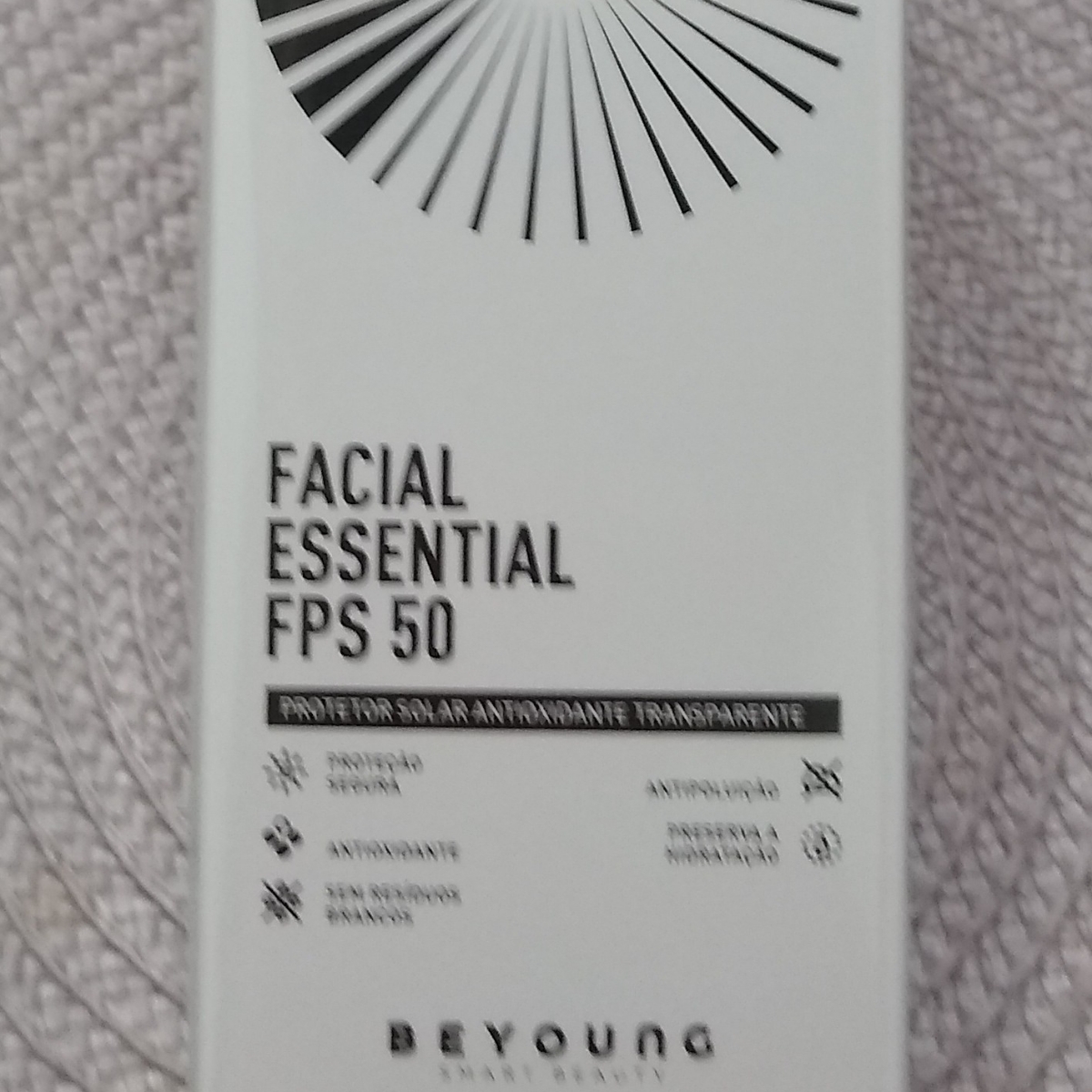 Facial essential FPS 50 from Beyoung - Vegan Product Reviews & Ratings ...