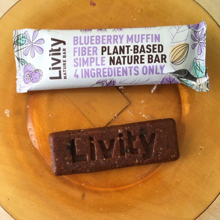 Livity Blueberry muffin raw bar Review | abillion