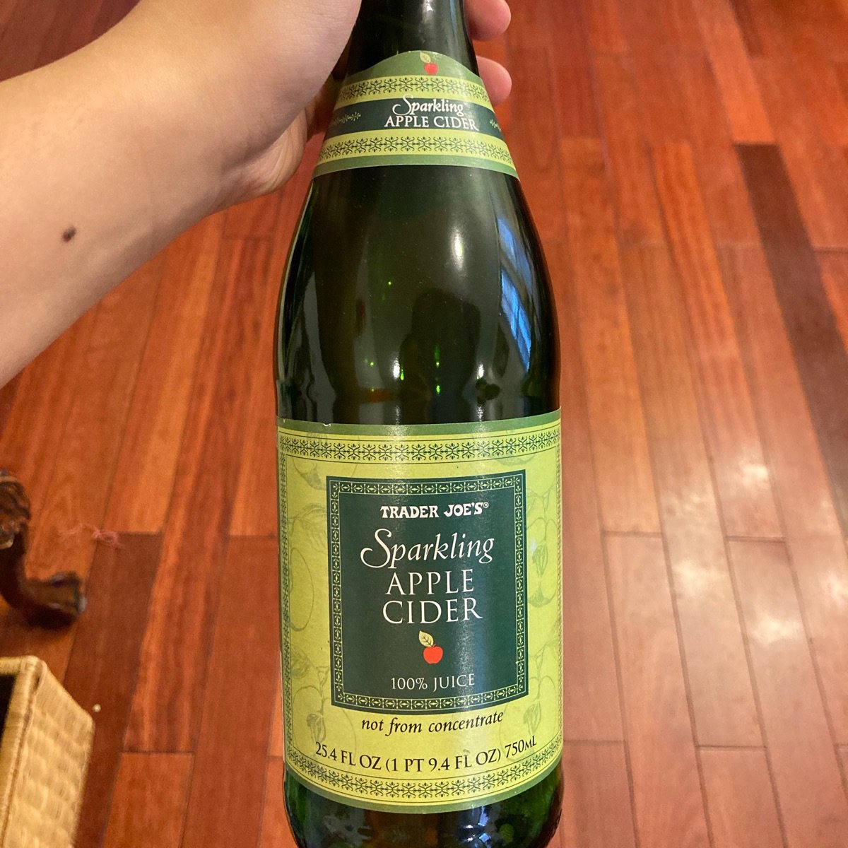 Trader Joe's Sparkling Apple Cider Reviews | abillion