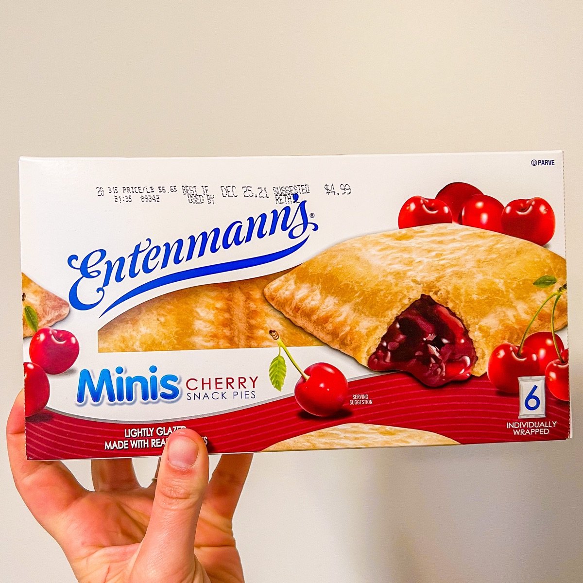 MINIS CHERRY SNACK PIES from Entenmann’s - Vegan Product Reviews ...