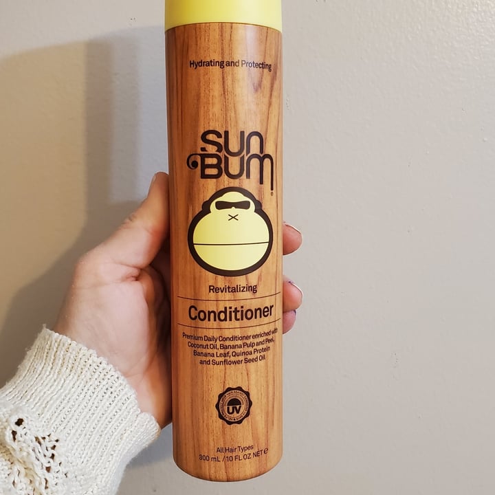Sun Bum revitalizing conditioner Review | abillion