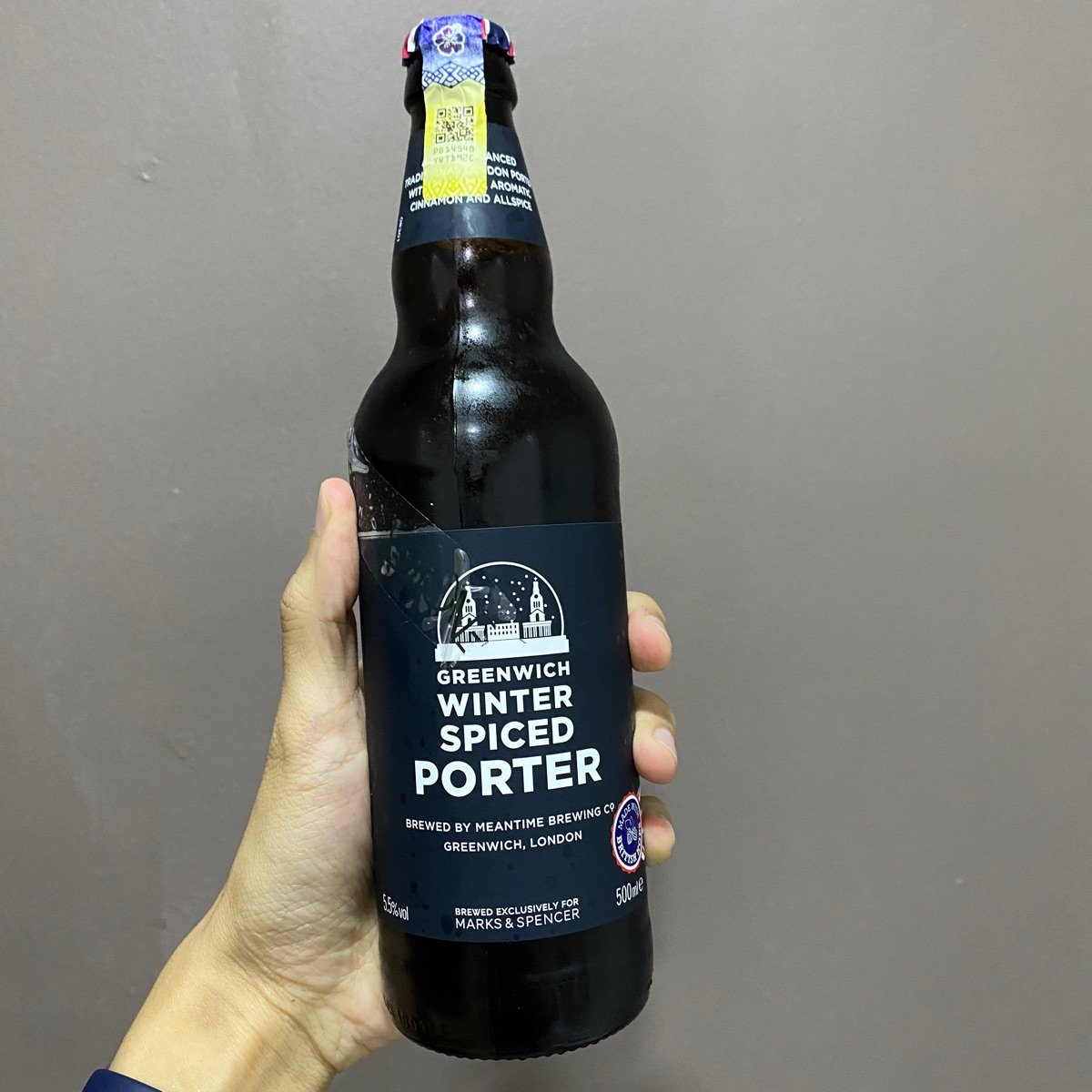 Greenwich Winter Spiced Porter from Marks & Spencer Food (M&S) - Vegan ...