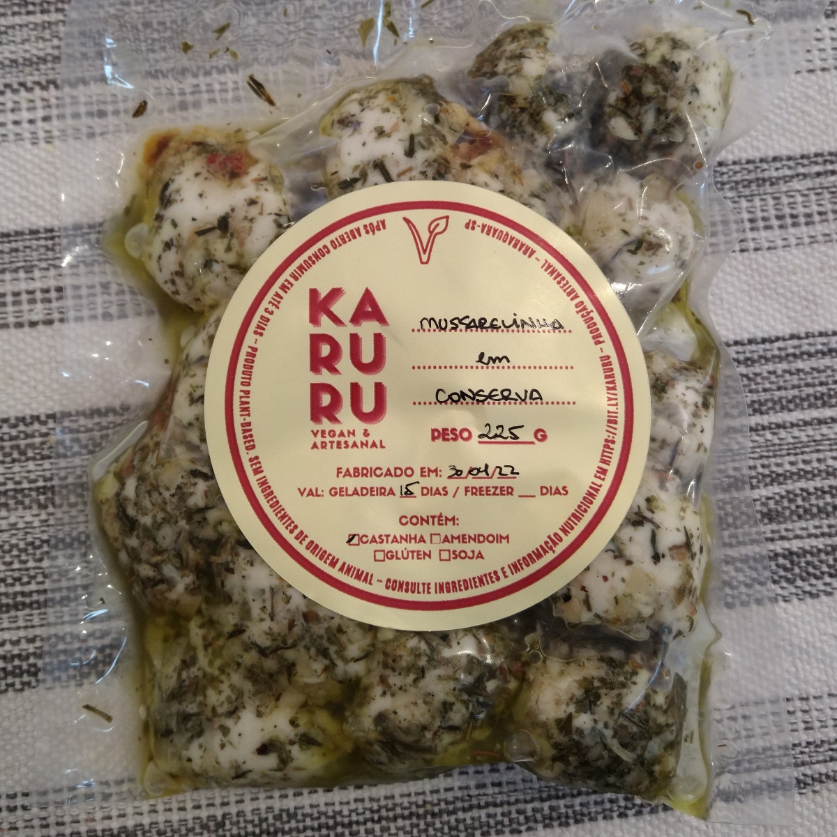 Mussarelinha Em Conserva from karuru - Vegan Product Reviews & Ratings ...
