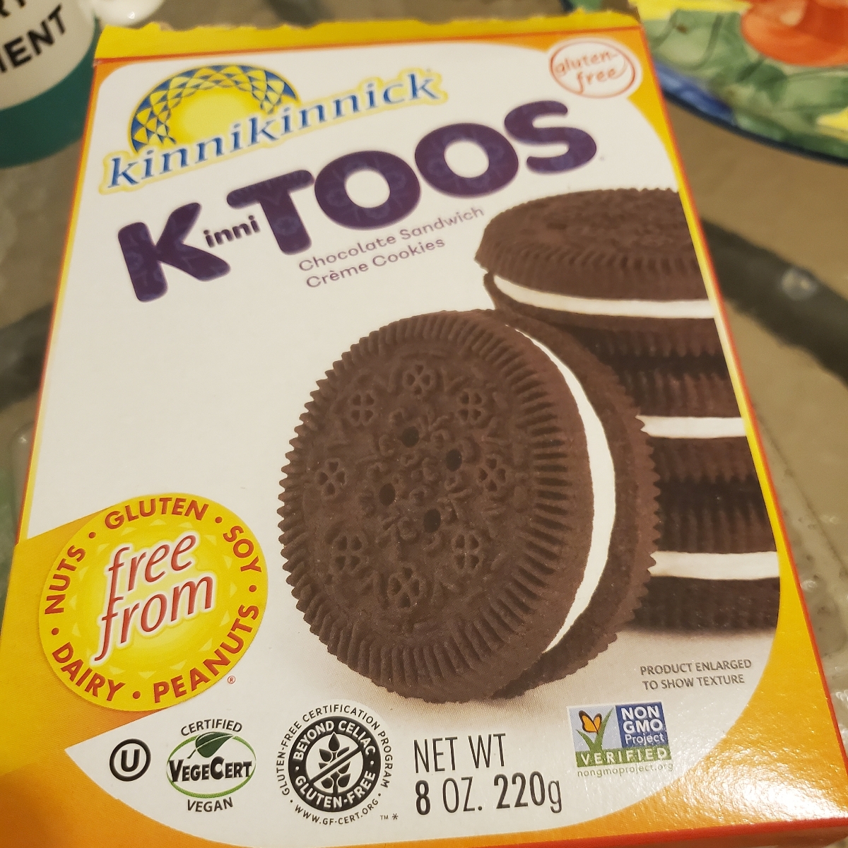 KinniTOOS Chocolate Sandwich Crème Cookies from Kinnikinnick - Vegan ...