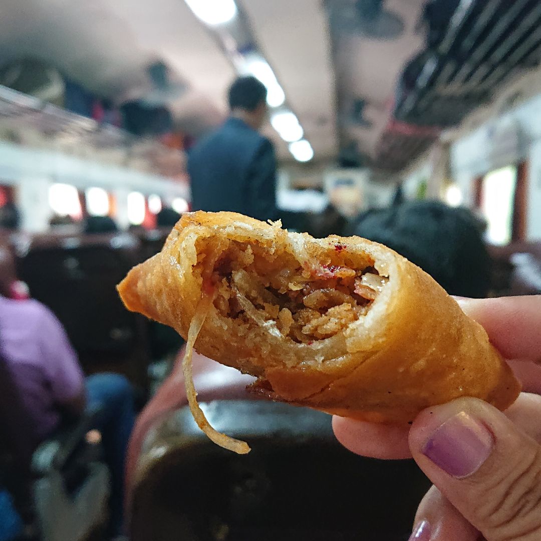 Samosa from Indian Railway - Vegan Product Reviews & Ratings | abillion