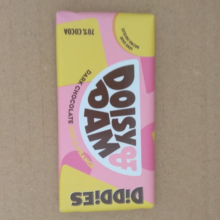 Doisy & Dam 70% dark chocolate, goji and orange Review | abillion