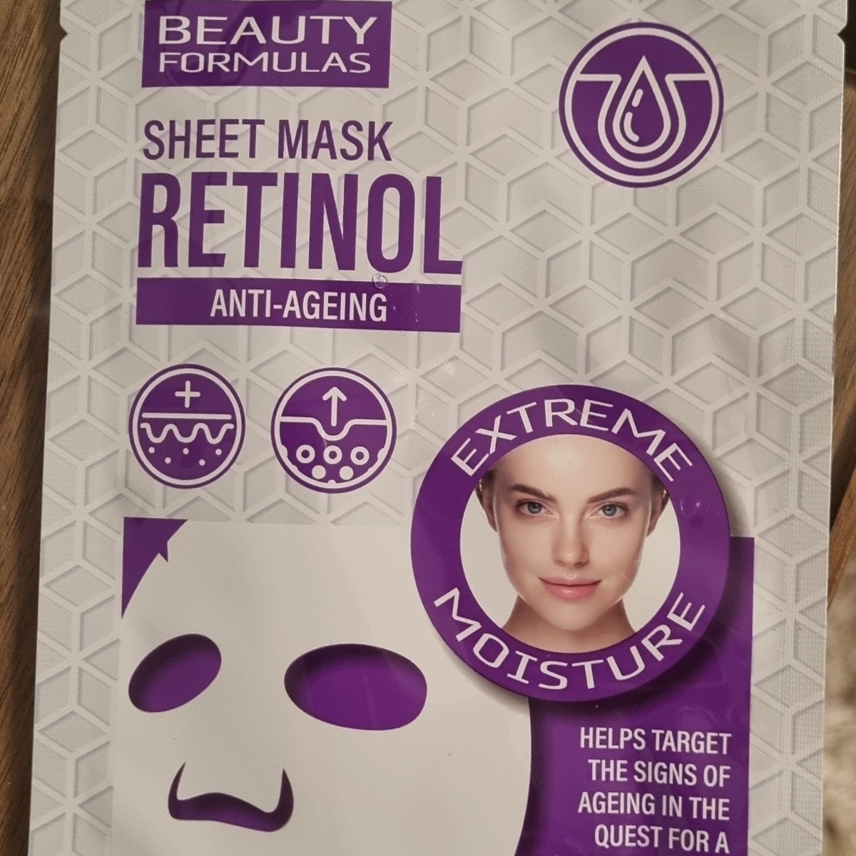 Beauty Formulas Retinol Face Mask 评价 | abillion