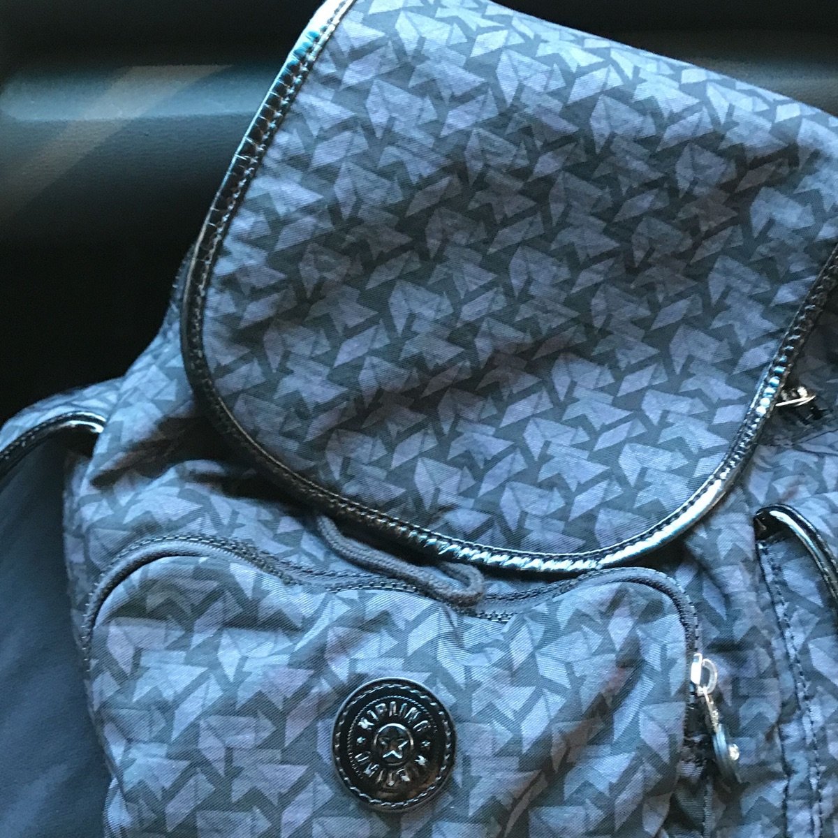 Zaino Urbano from Kipling - Vegan Product Reviews & Ratings | abillion