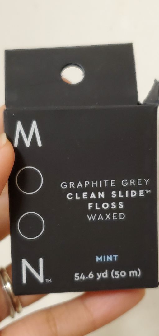 Moon Oral Care Clean Slide Floss Reviews | abillion