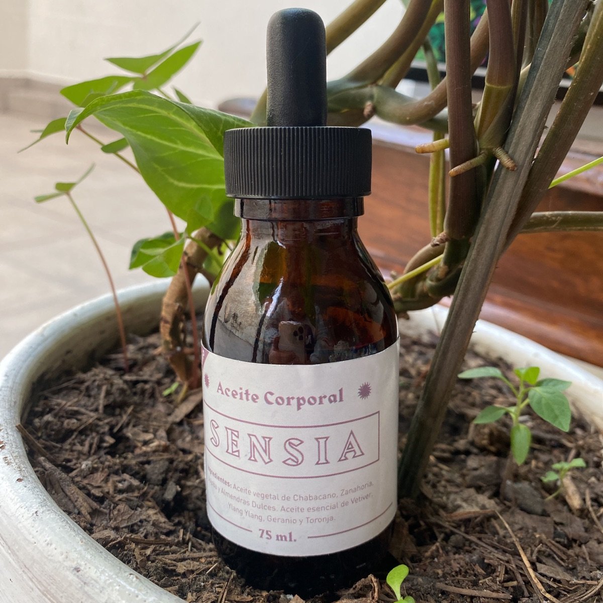 Aceite corporal from Sensia - Vegan Product Reviews & Ratings | abillion