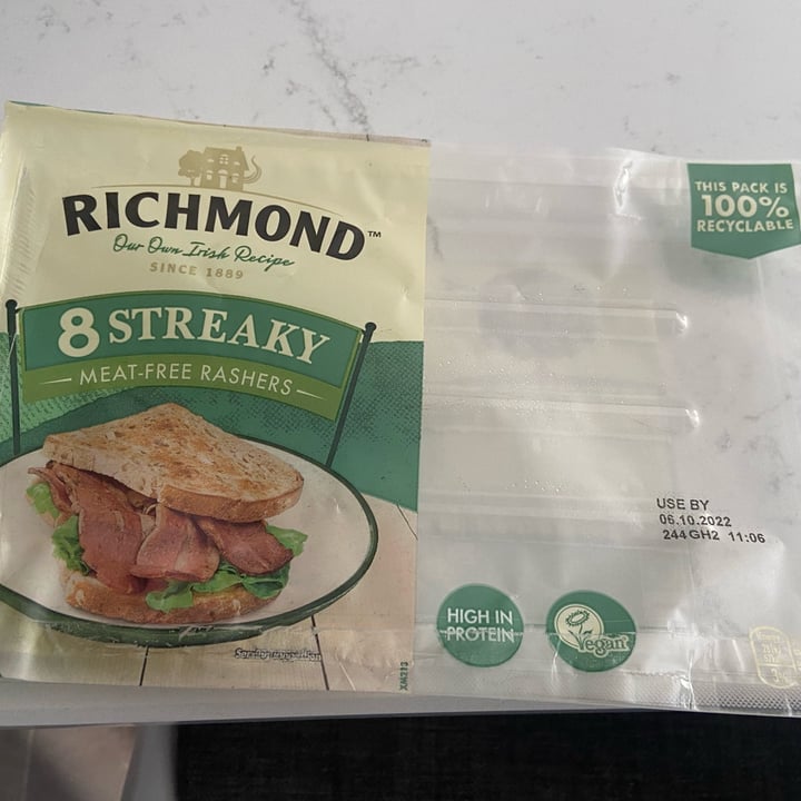 Richmond 8 Streaky Meat Free Rashers Review | abillion