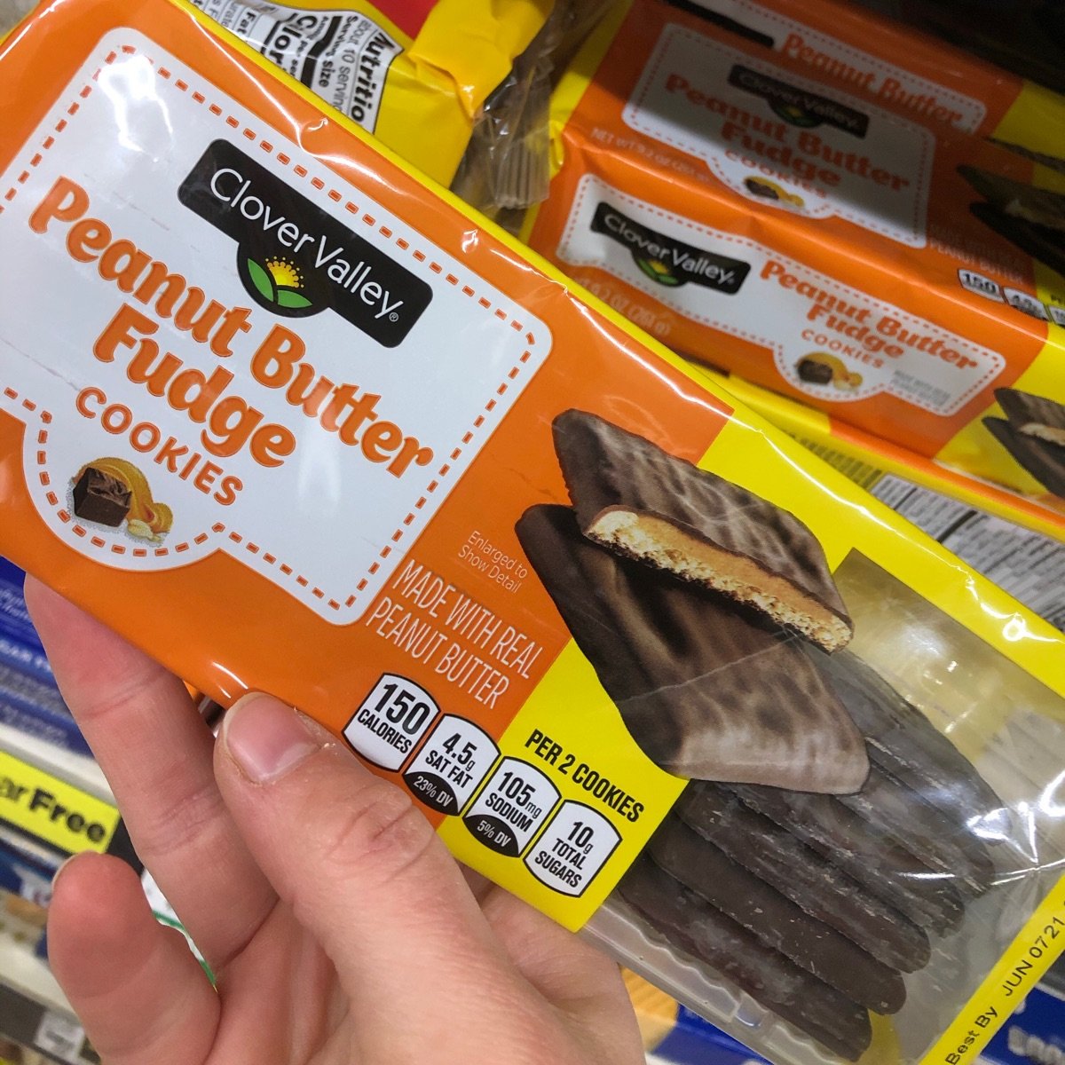 Peanut butter graham from Clover Valley - Vegan Product Reviews ...