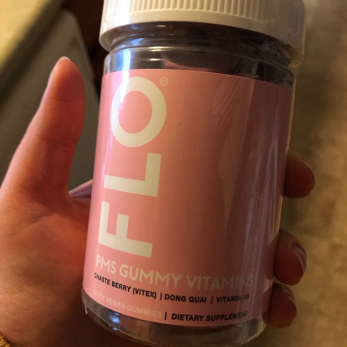 Flo Flo PMS Gummy Vitamins Reviews | abillion
