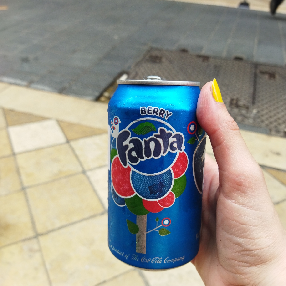 Fanta Berry from Coca-Cola - Vegan Product Reviews & Ratings | abillion