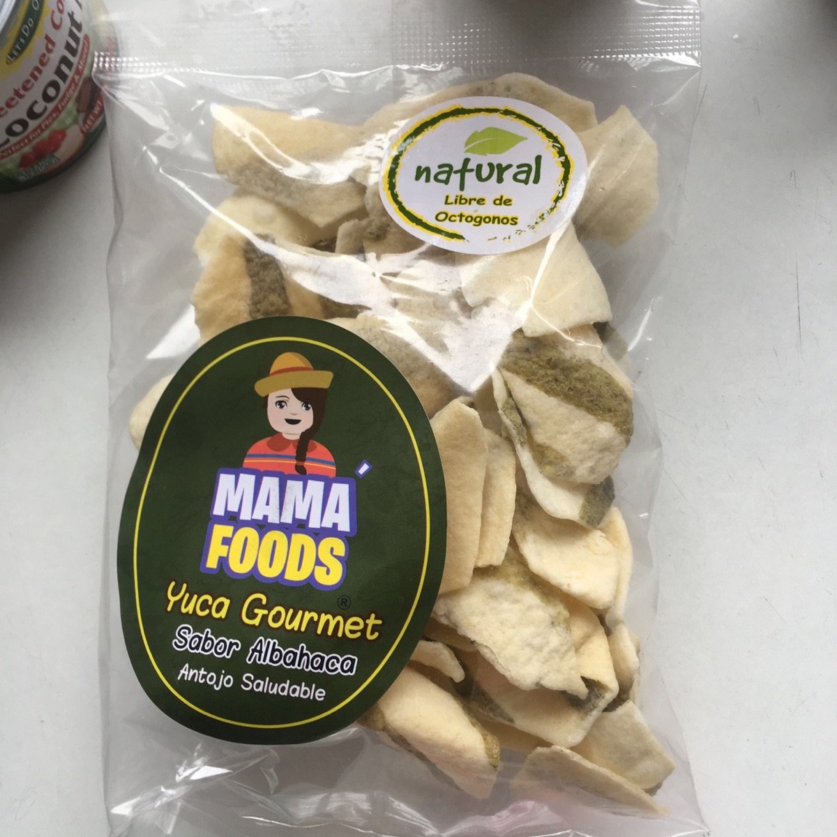 Yuca Gourmet Sabor Albahaca from Mamá Foods - Vegan Product Reviews ...