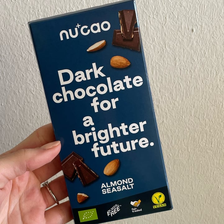Nucao Almond Seasalt Chocolate Bar Review | abillion