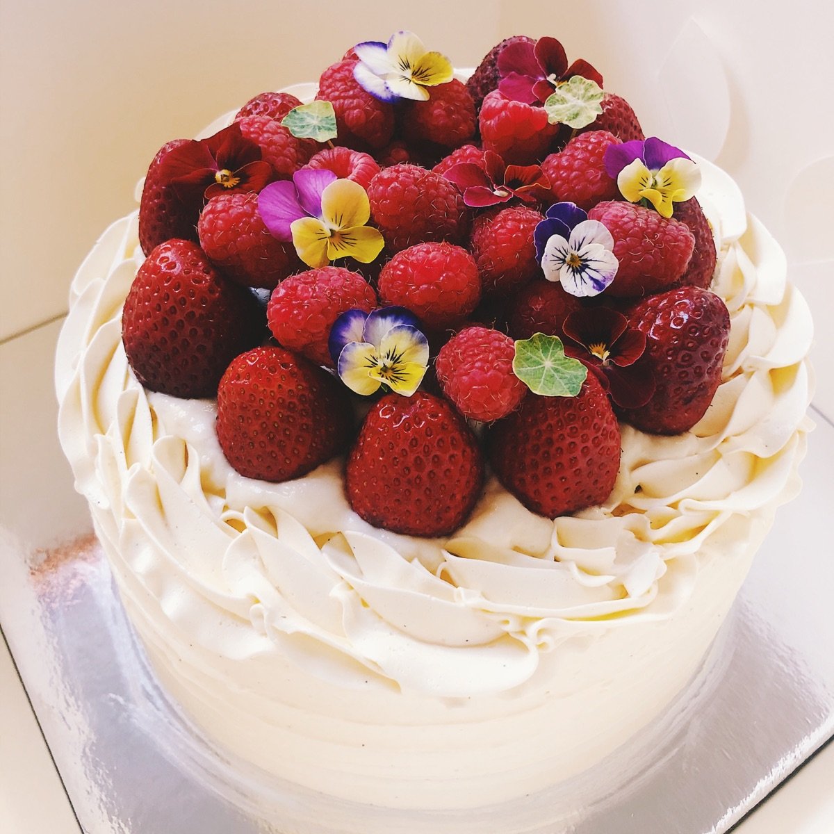 Durian Cake from Bakerrin by Rinda Tj - Vegan Product Reviews & Ratings ...
