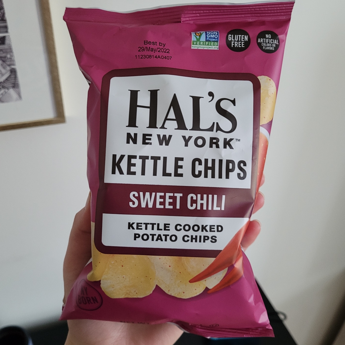 Kettle Chips Sweet Chili from Hal’s New york - Vegan Product Reviews ...