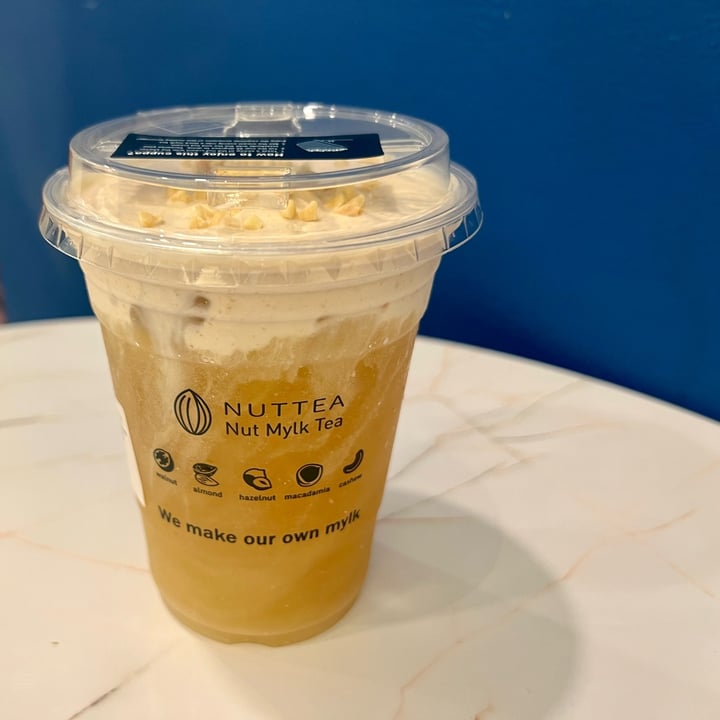 NUTTEA Marine Parade, Singapore Four Seasons Tea with Nut Cream Review ...