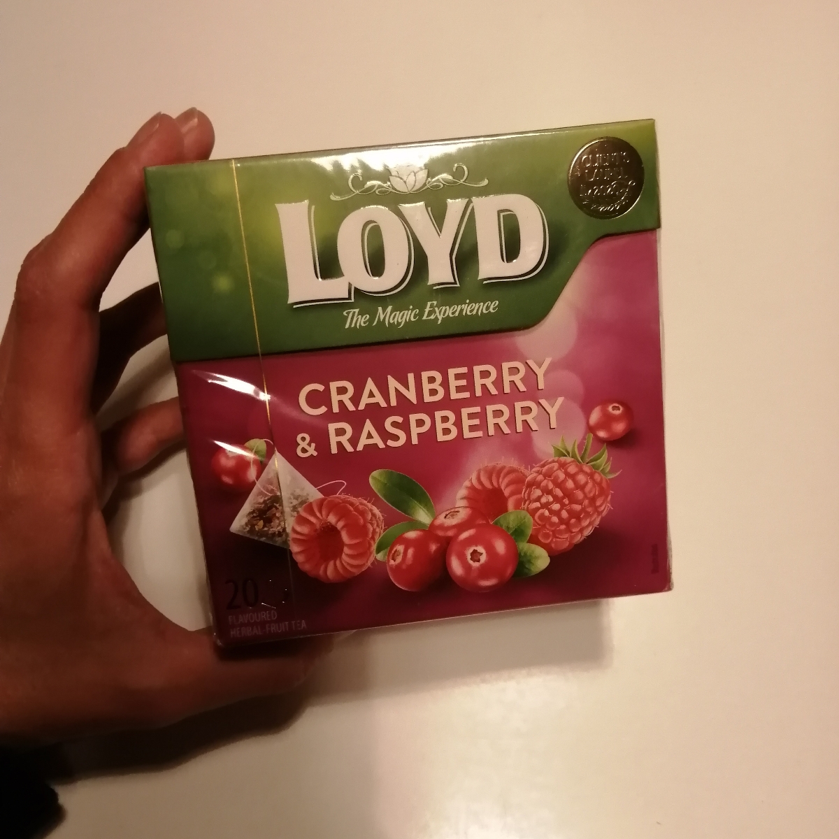 Cranberry & Raspberry Tea from Loyd - Vegan Product Reviews & Ratings ...