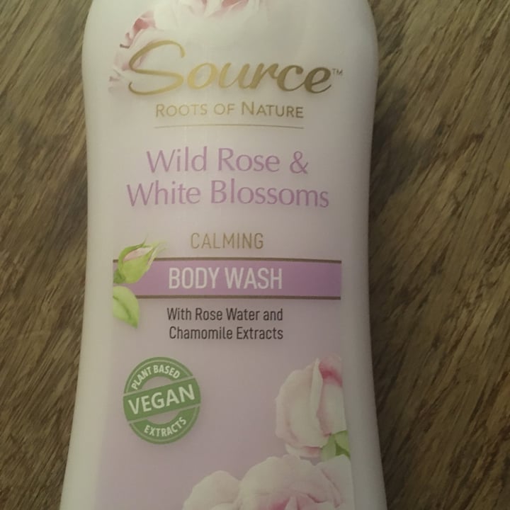 Source Wild rose and white blossom body lotion Review | abillion