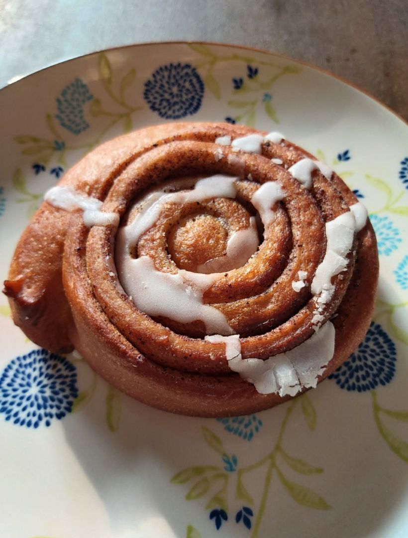 Cinnamon Rol from Veganius - Vegan Product Reviews & Ratings | abillion