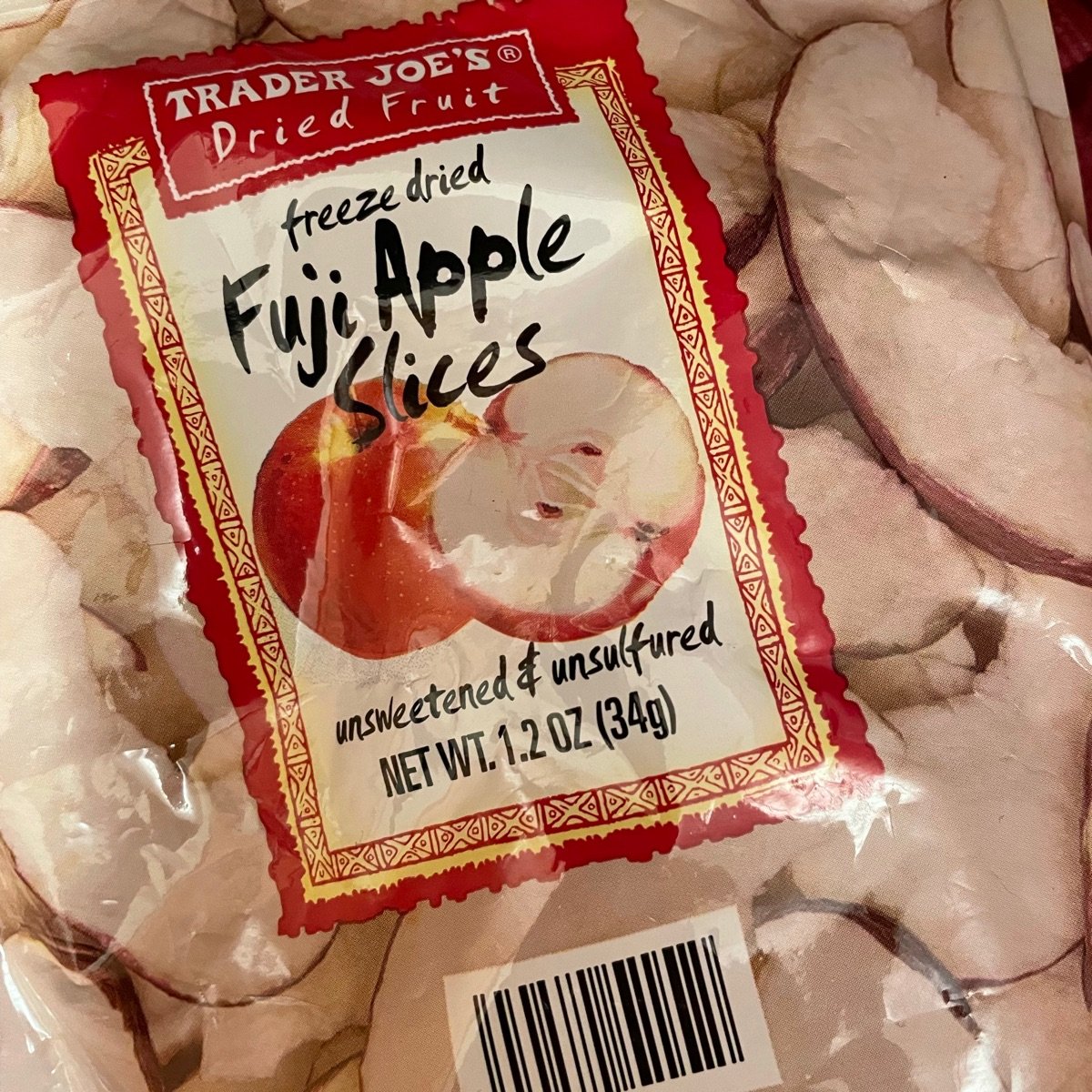 Freeze dried Fuji apple slices from Trader Joe's - Vegan Product Reviews & Ratings | abillion