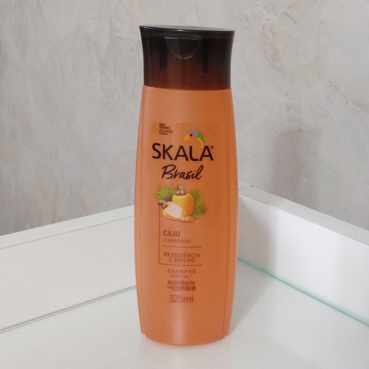 Shampoo Caju e Murumuru from Skala - Vegan Product Reviews & Ratings ...