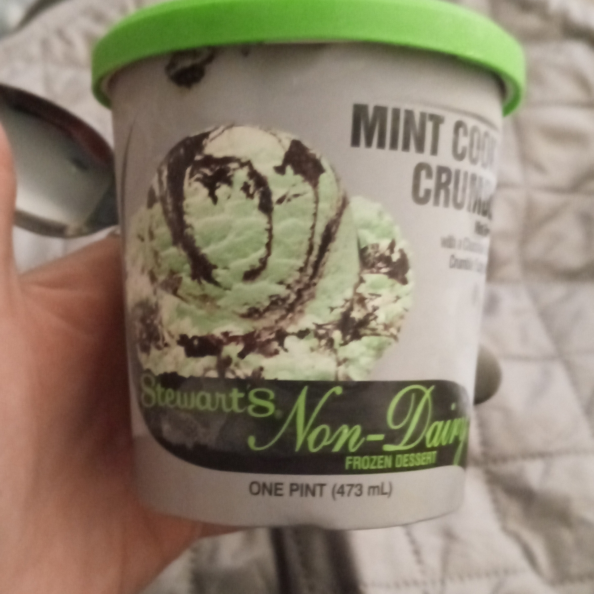 Non-dairy mint cookie crumble from Stewart's - Vegan Product Reviews ...