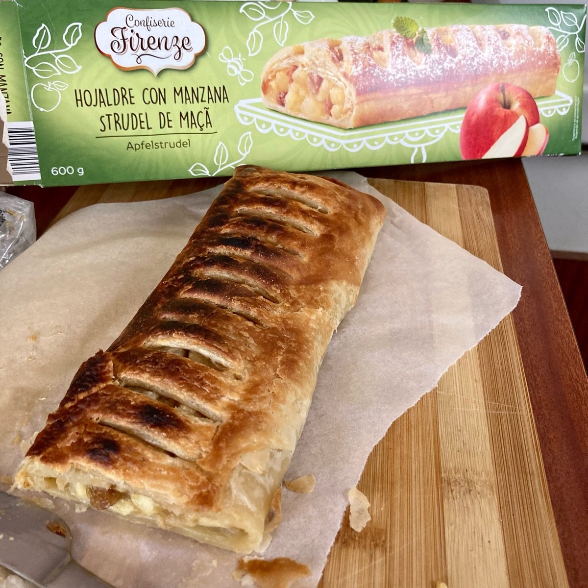 Apple Strudel from Confiserie firenze - Vegan Product Reviews & Ratings ...