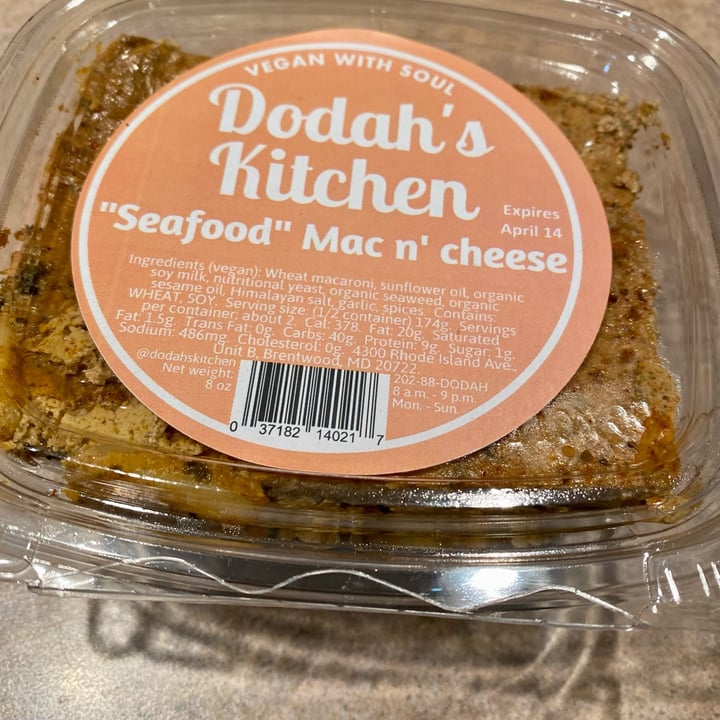 Dodah's Kitchen "Seafood" Mac N' Cheese Review | abillion