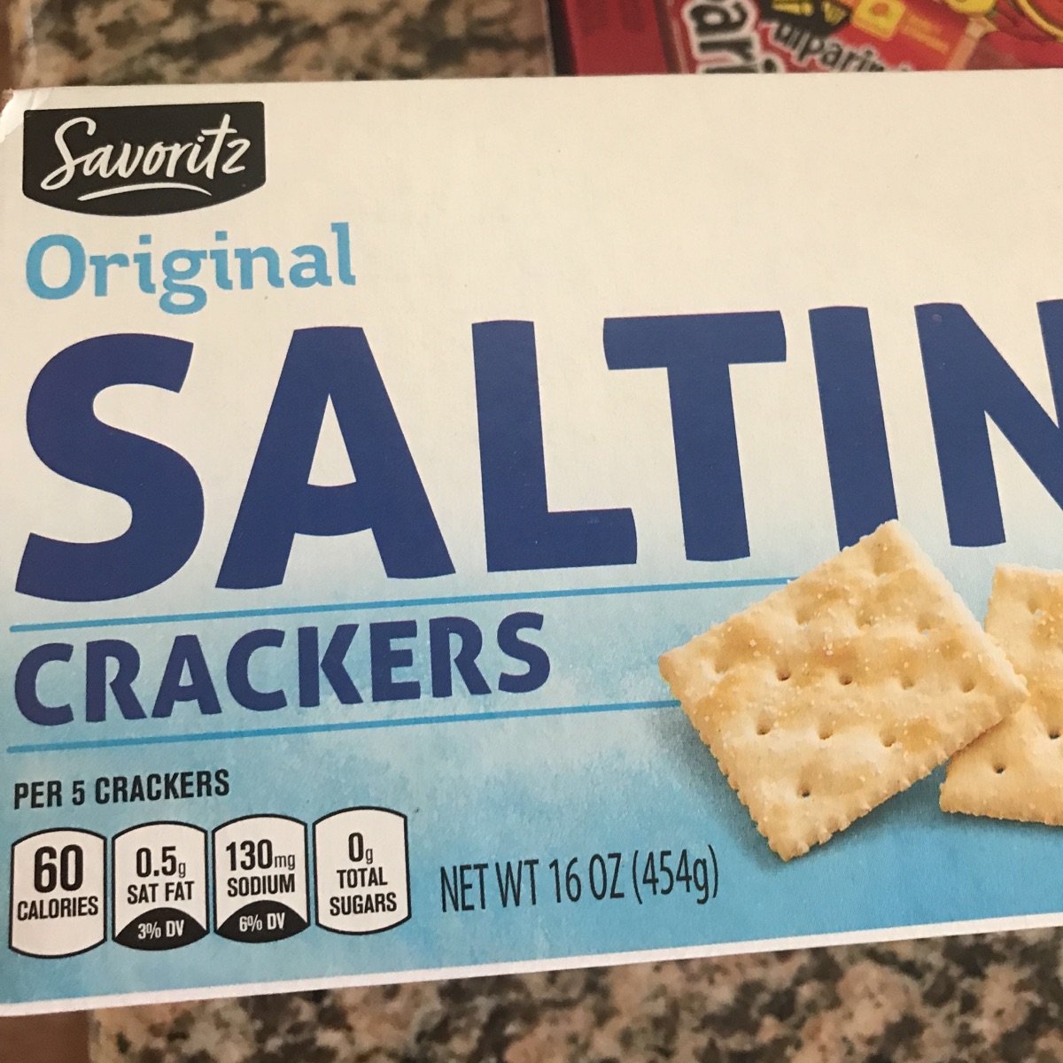 Saltine Crackers from Savoritz - Vegan Product Reviews & Ratings | abillion