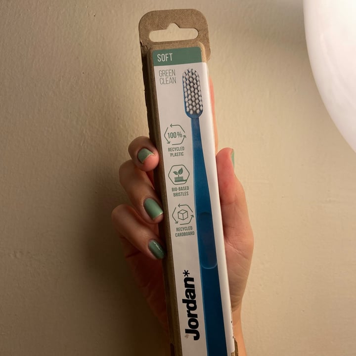 Jordan Jordan Toothbrush Review | abillion