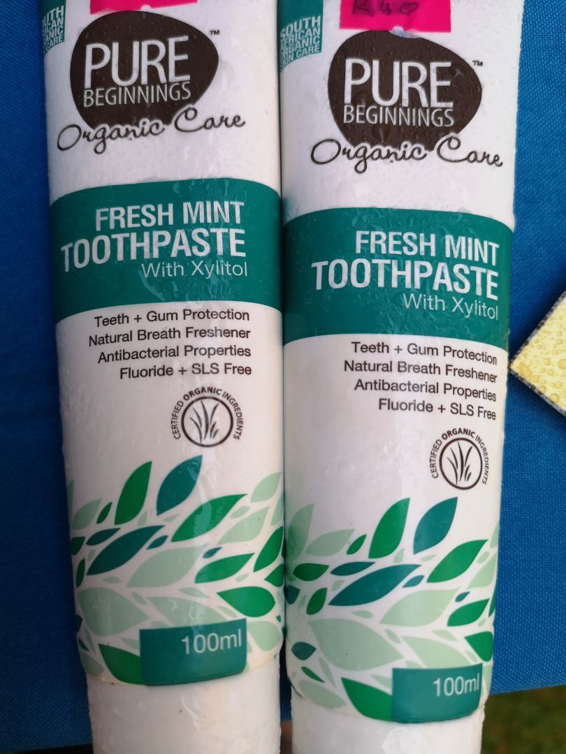 Fresh Mint Toothpaste from Bhoko Pela - Vegan Product Reviews & Ratings ...