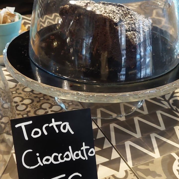 Between the lines - Gelato & Friends Milano, Italy Torta Cioccolato Veg ...