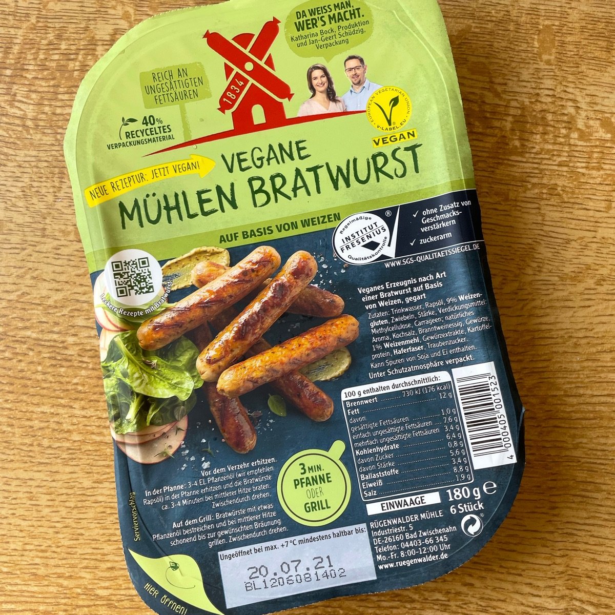 Vegane Mühlen Bratwurst from Rügenwalder Mühle - Vegan Product Reviews ...