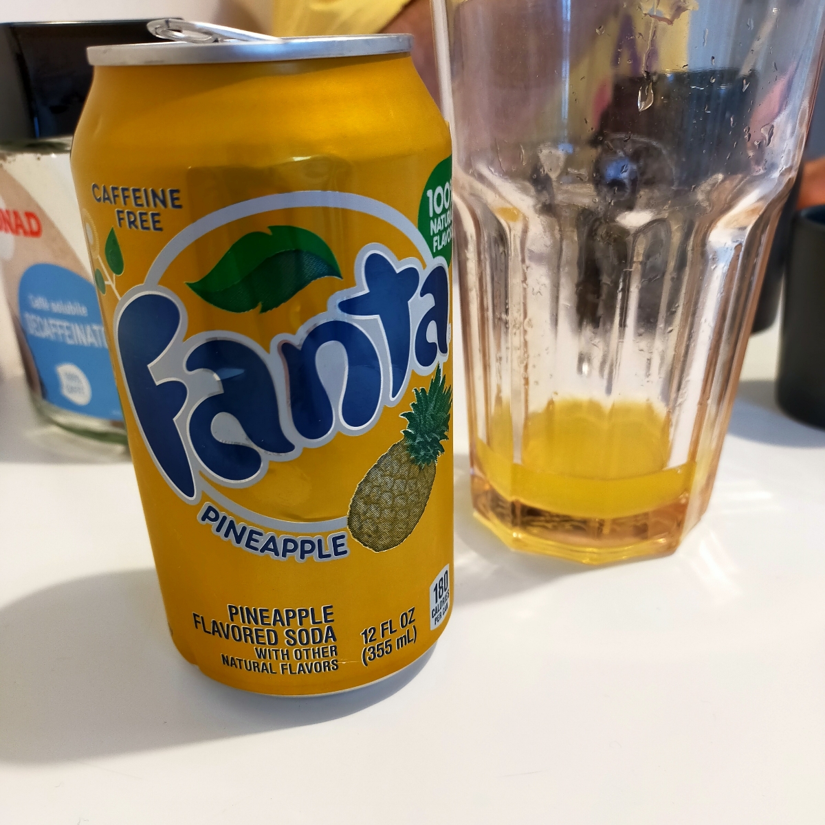 Avaliações de Fanta pineapple da Coca-Cola | abillion