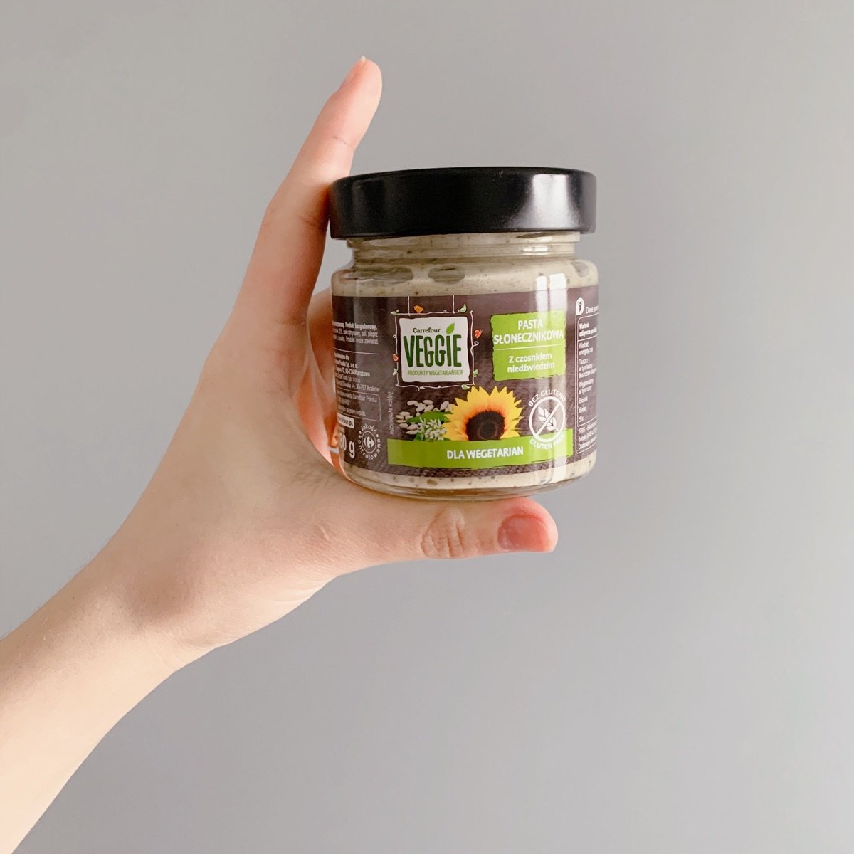 Sunflower Seed Paste with Garlic from Carrefour - Vegan Product Reviews ...