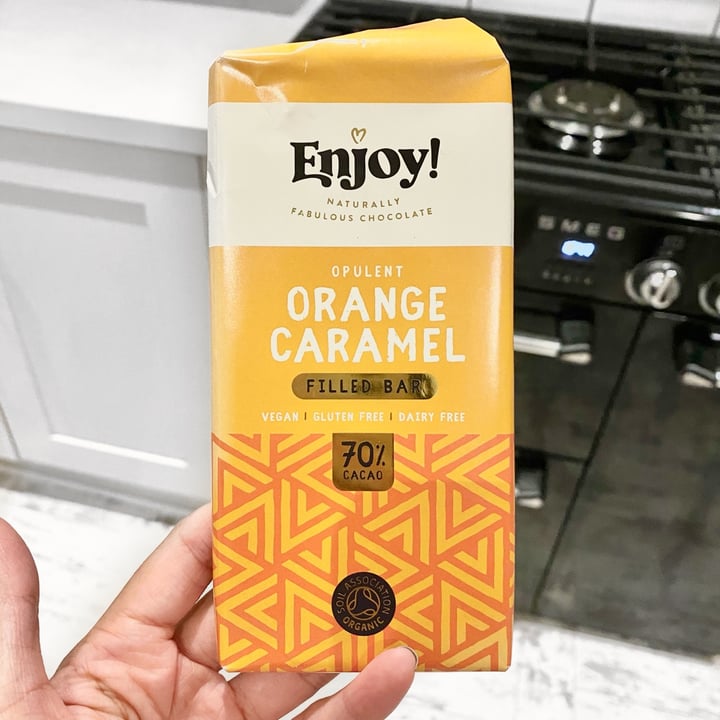 Enjoy! Opulent Orange Caramel Filled Bar Review | abillion