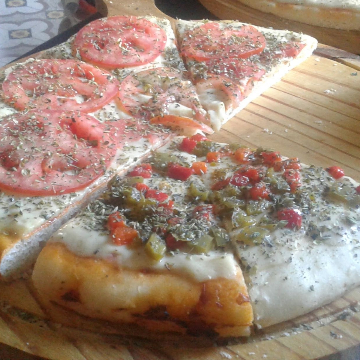 Pizza de Morrones Asados from Bombay - Vegan Product Reviews & Ratings ...