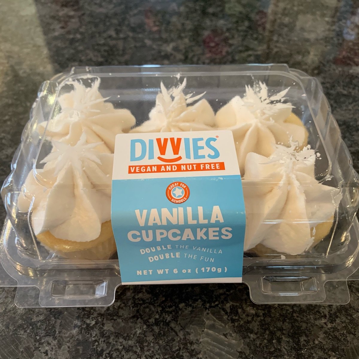 Vanilla Cupcakes from Divvies - Vegan Product Reviews & Ratings | abillion