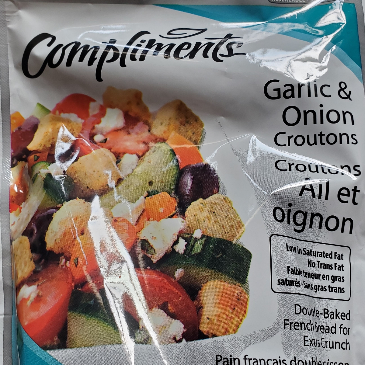 Garlic And Onion Croutons from Compliments - Vegan Product Reviews ...