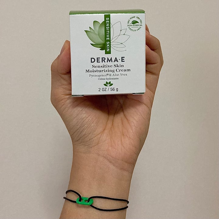 Derma E Sensitive Skin Moisturizing Cream Review | abillion