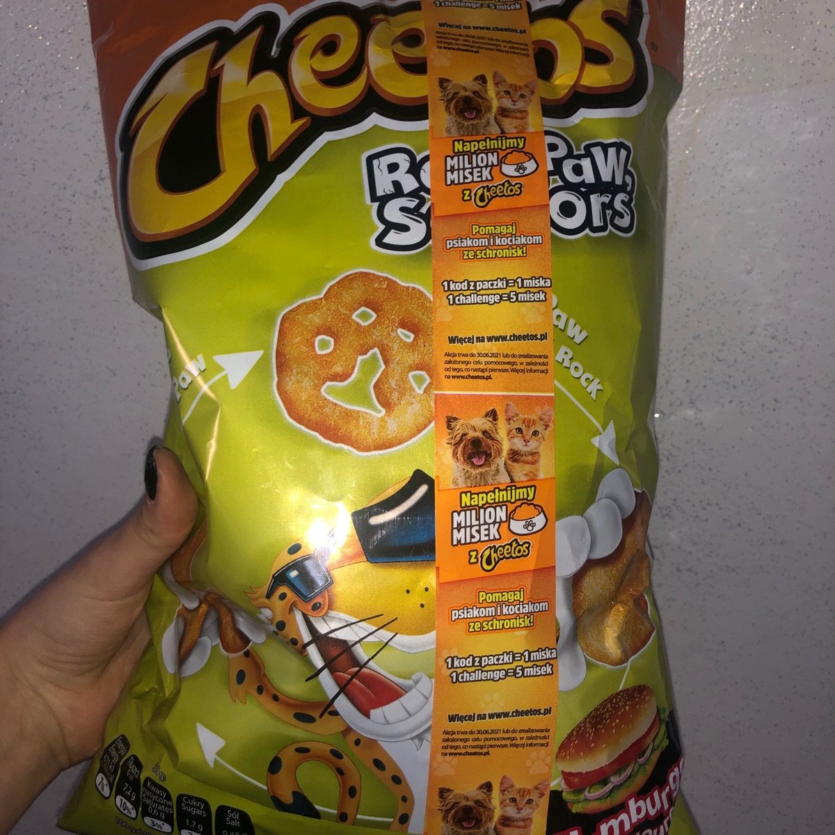 Hamburger flavor from Cheetos - Vegan Product Reviews & Ratings | abillion