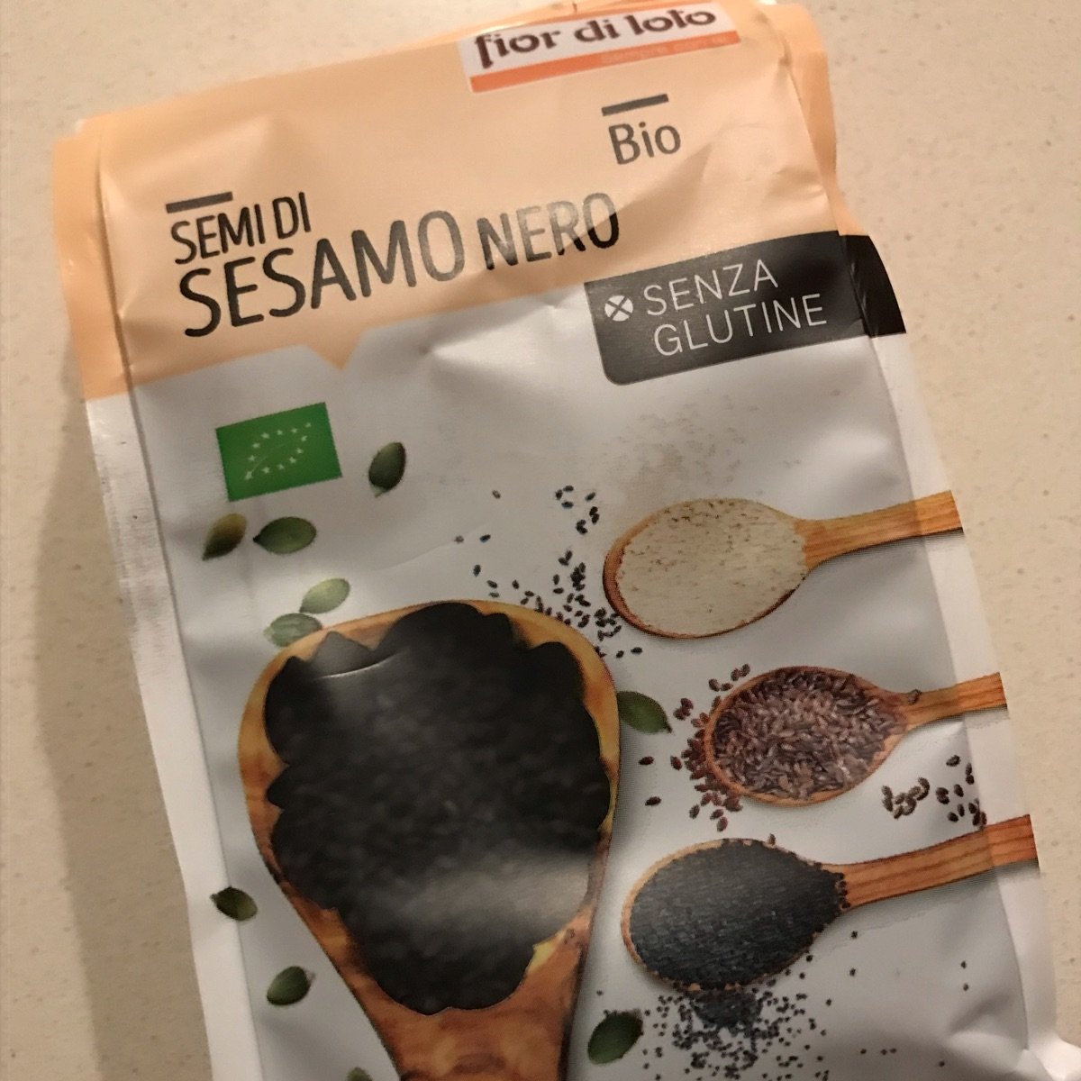Semi di sesamo nero from Fior di Loto - Vegan Product Reviews & Ratings | abillion