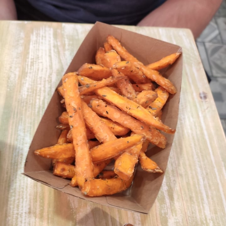 Edgy Veggy Old City Center, Sofia, Bulgaria Sweet potato fries Review ...
