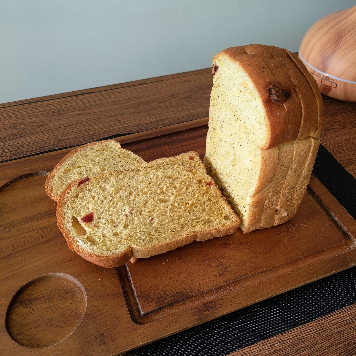 Cranberry Earl Grey Toast from Yookybites - Vegan Product Reviews ...