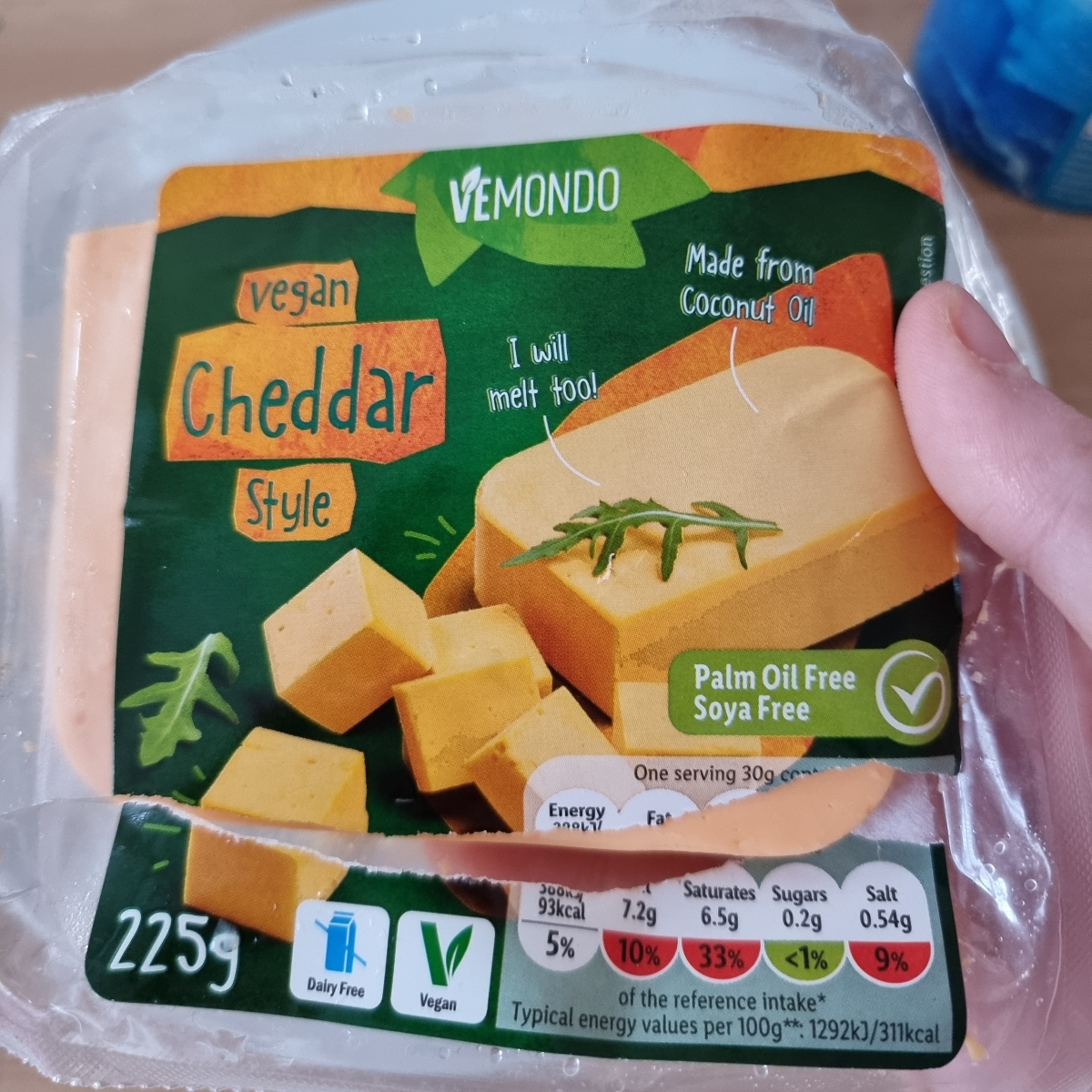 Vegan cheddar style from Vemondo - Vegan Product Reviews & Ratings ...